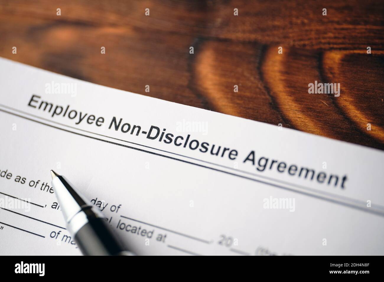 Non disclosure agreement hi-res stock photography and images - Alamy