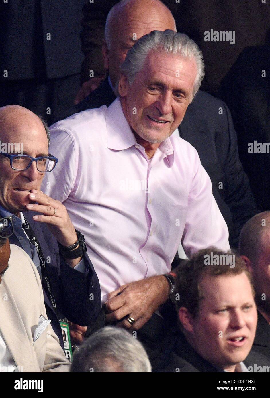Pat riley hi-res stock photography and images - Alamy