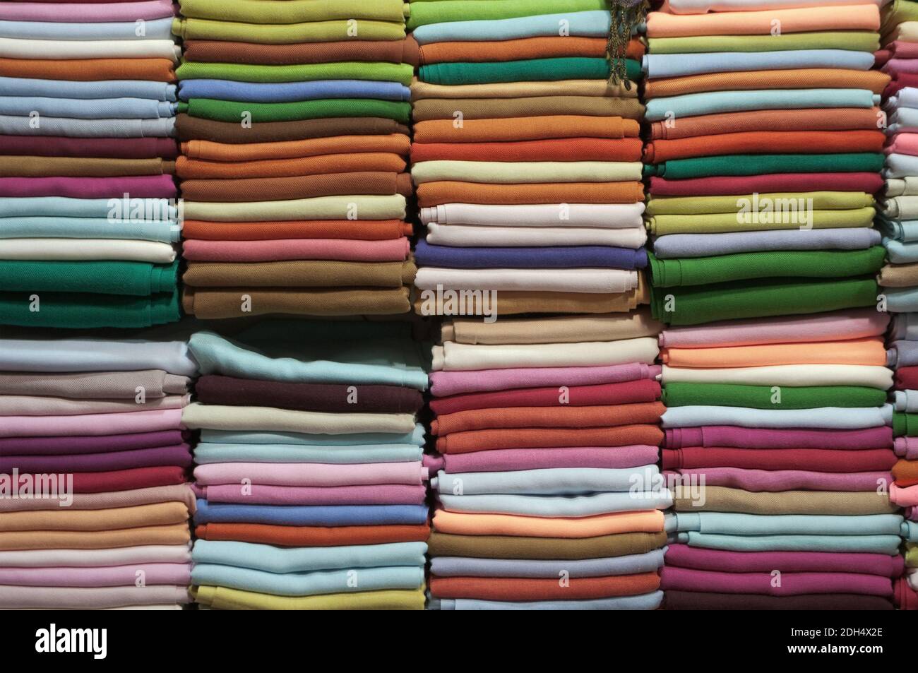 stacked colorful fabrics in the Grand Bazaar in Istanbul, Turkey Stock ...