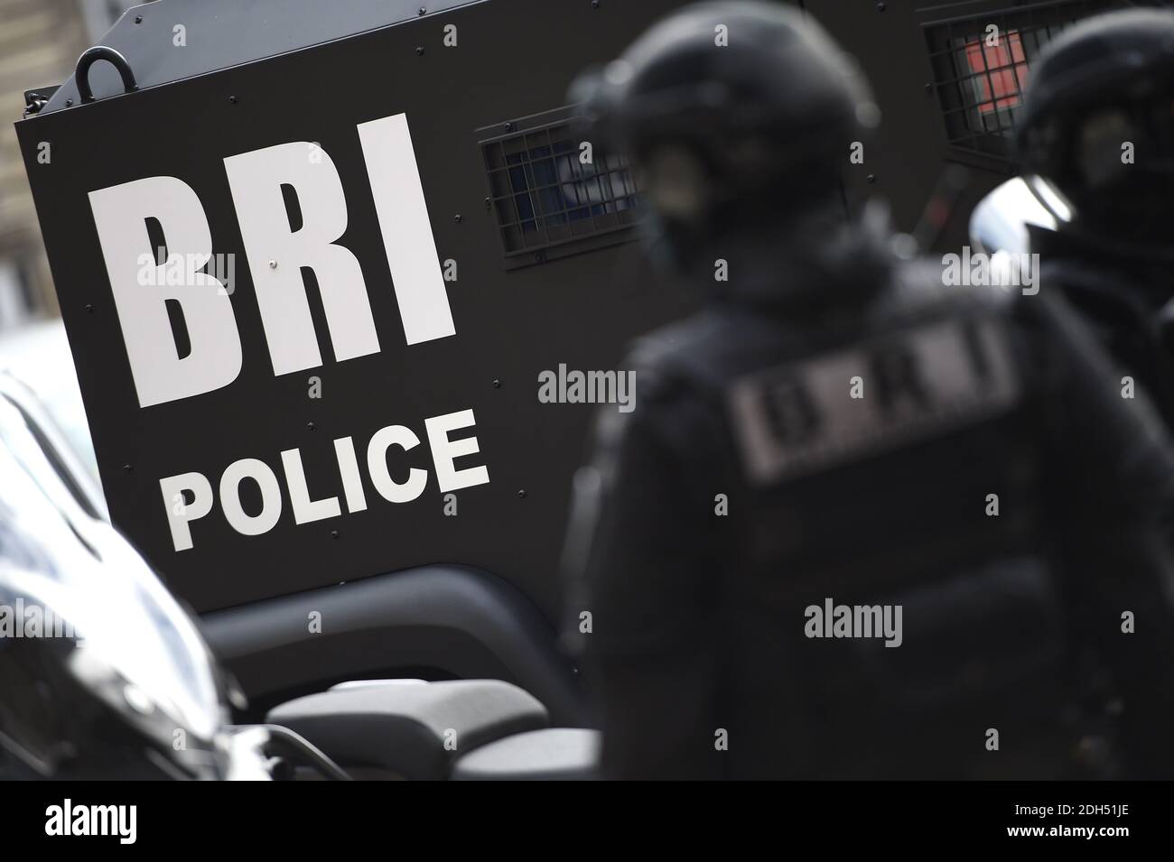 Members of the Research and Intervention Brigade of the French national ...