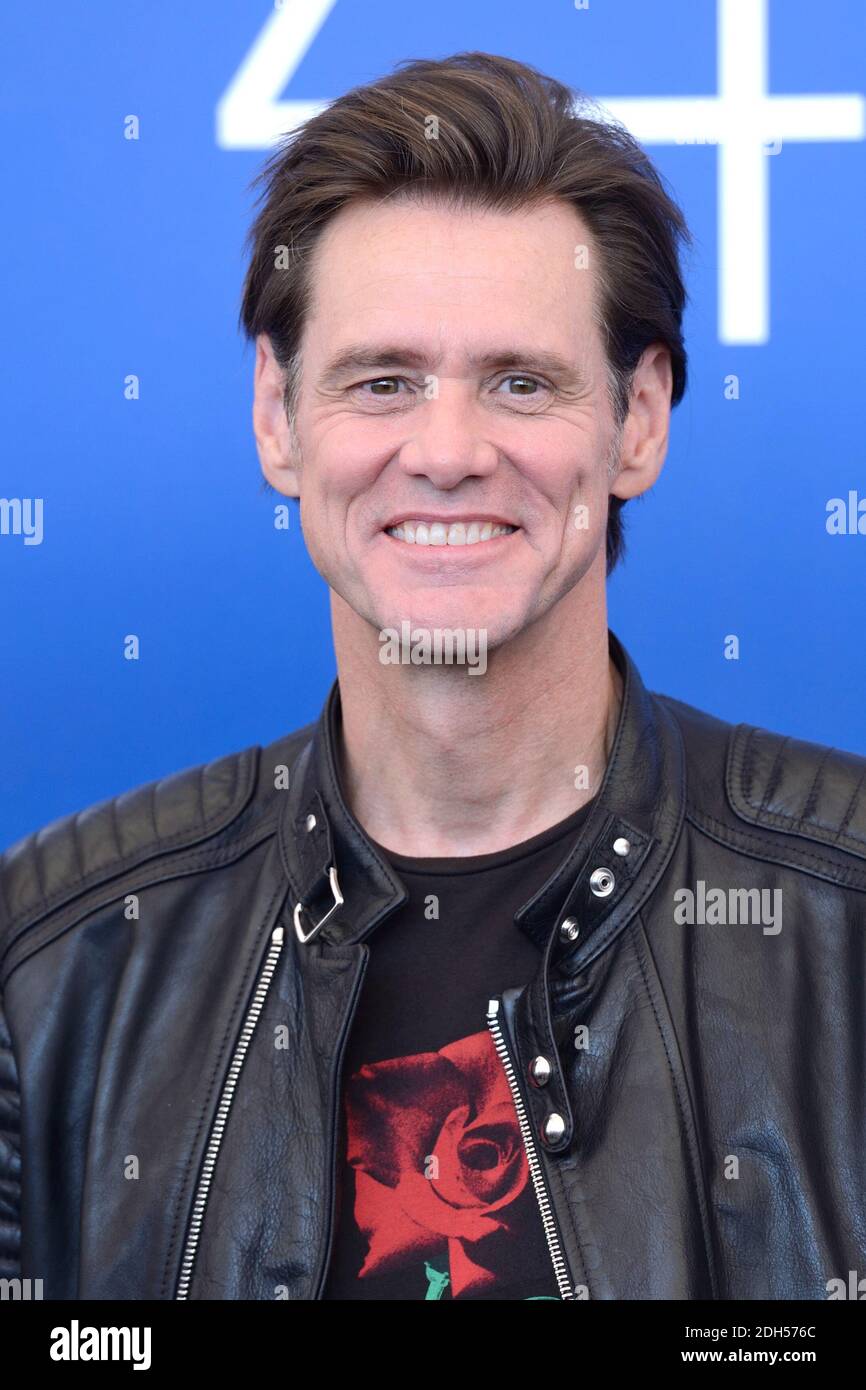 Jim Carrey Truman Mostra Meme