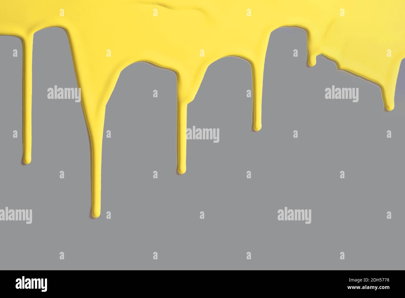 Single color accent hi-res stock photography and images - Alamy