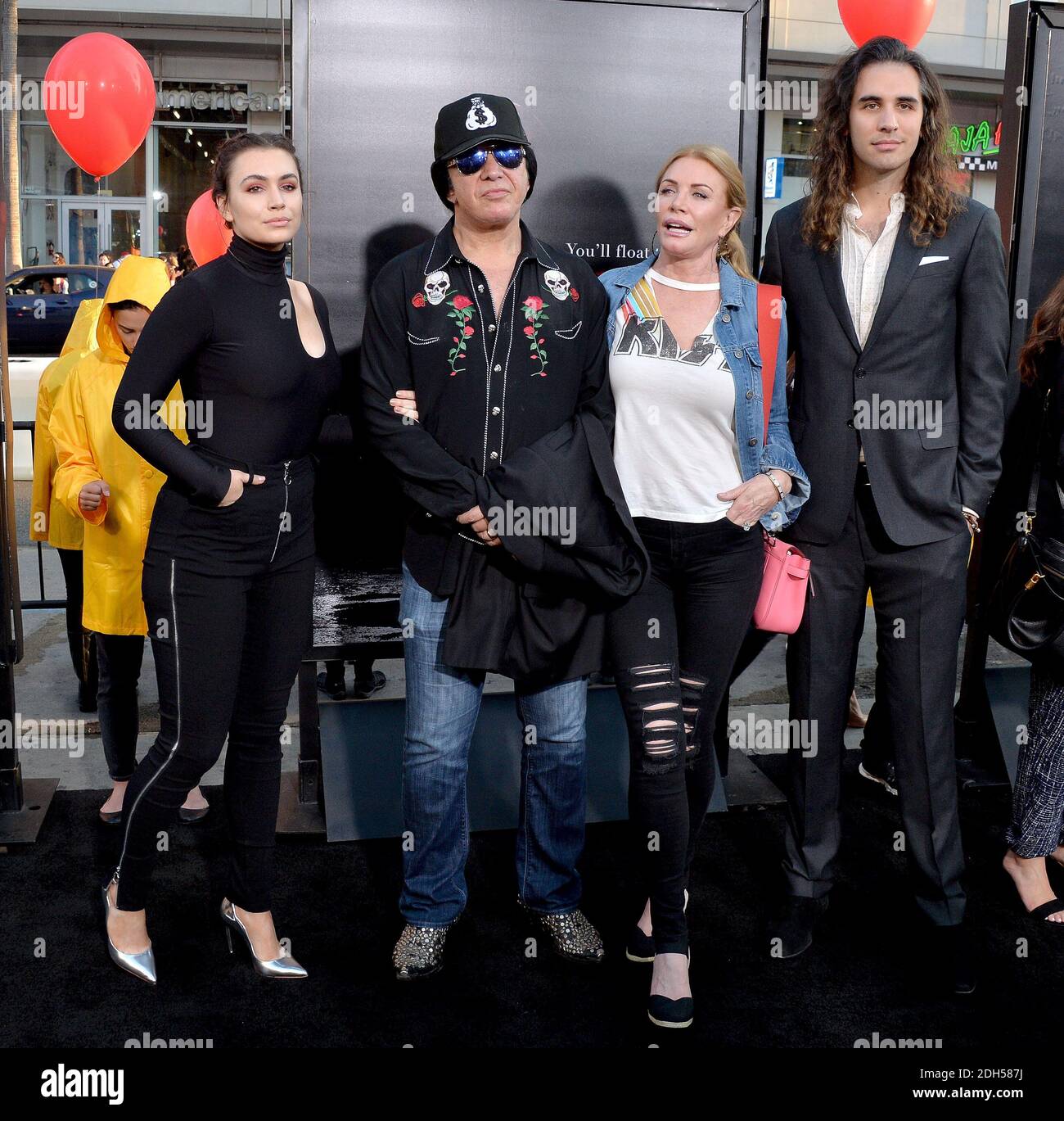 Sophie Simmons, Gene Simmons, Shannon Tweed and Nick Simmons attend the ...