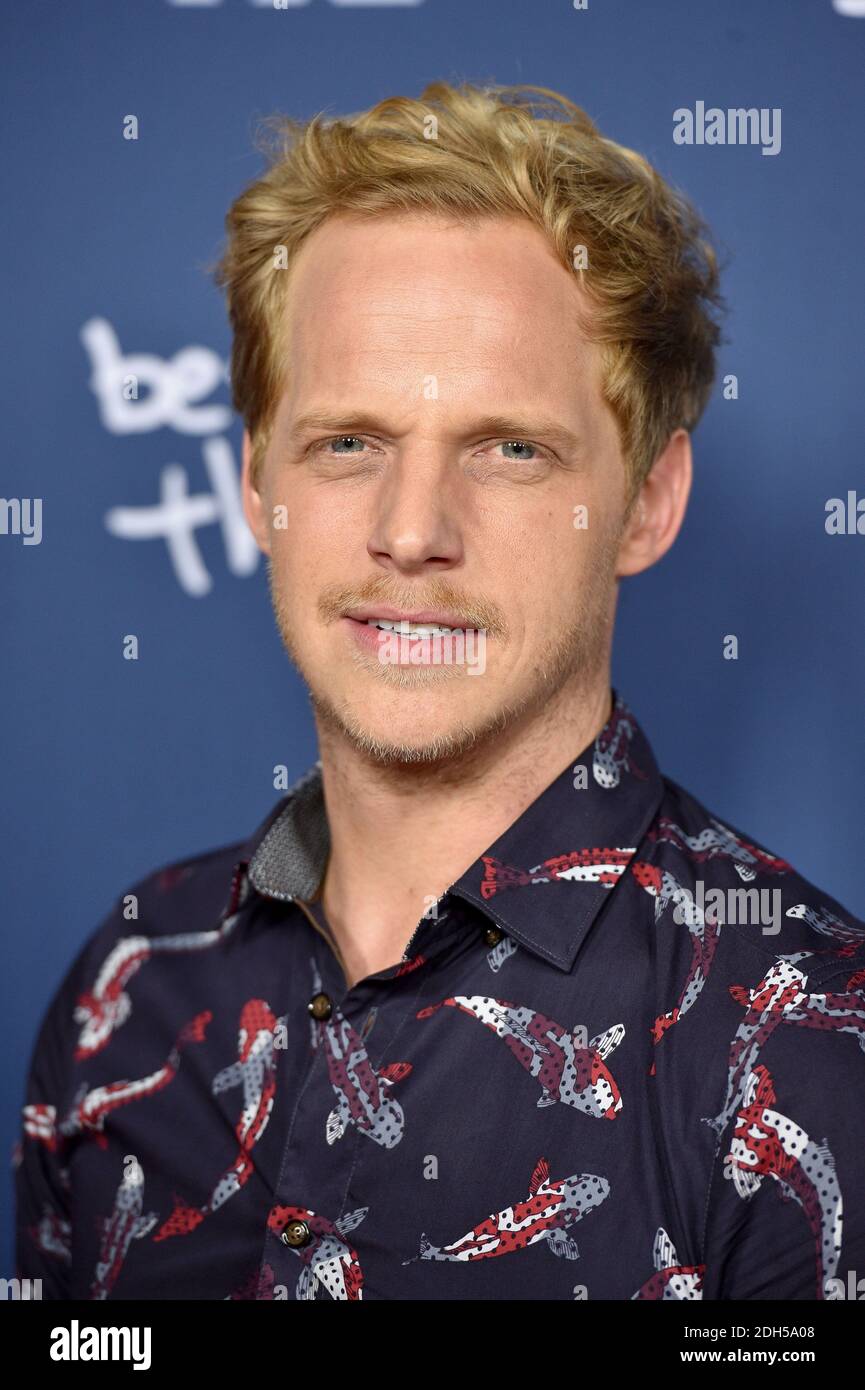Chris Geere attends the premiere of FX's 'Better Things' Season 2 at ...