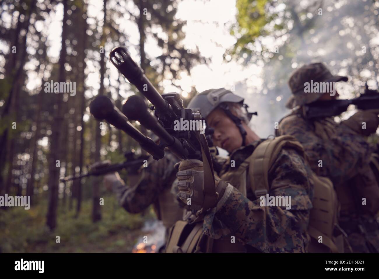 Special forces team leader hi-res stock photography and images - Alamy