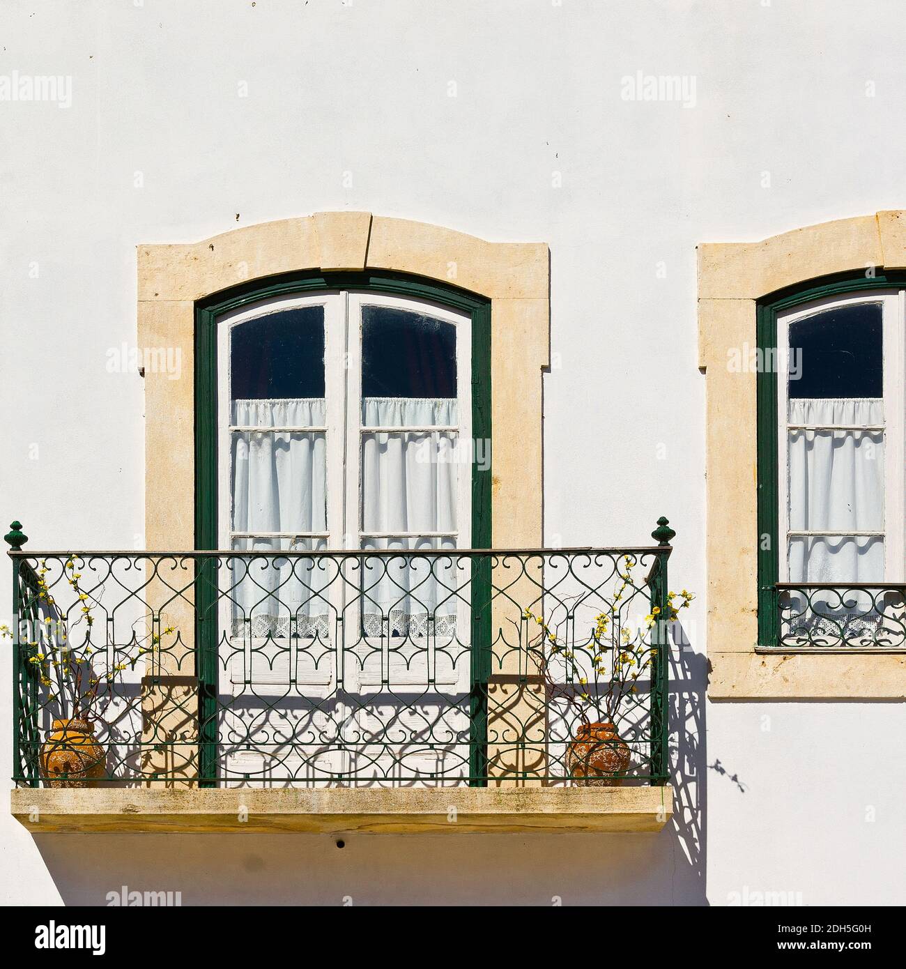 The closed glass balcony hi-res stock photography and images - Alamy