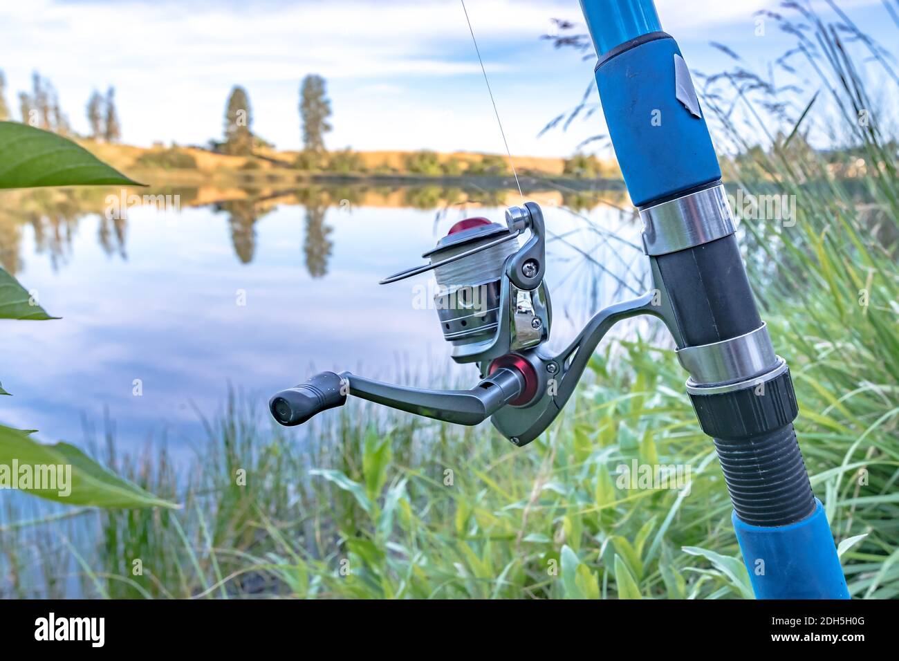Early morning light on the sea hi-res stock photography and images - Alamy
