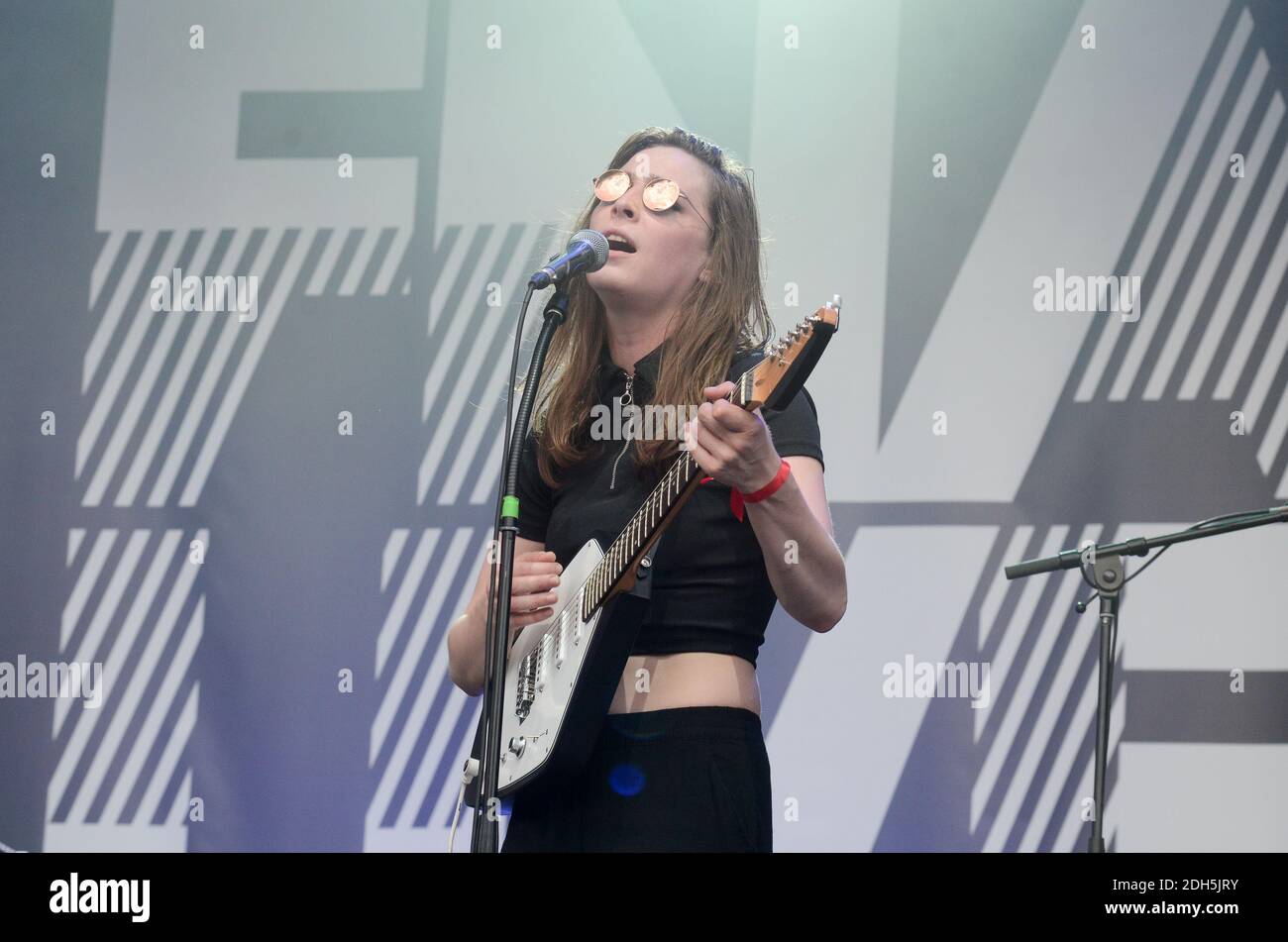 Fishbach, (alias Flora Fischbach) performing during Fnac Live 2017 at ...