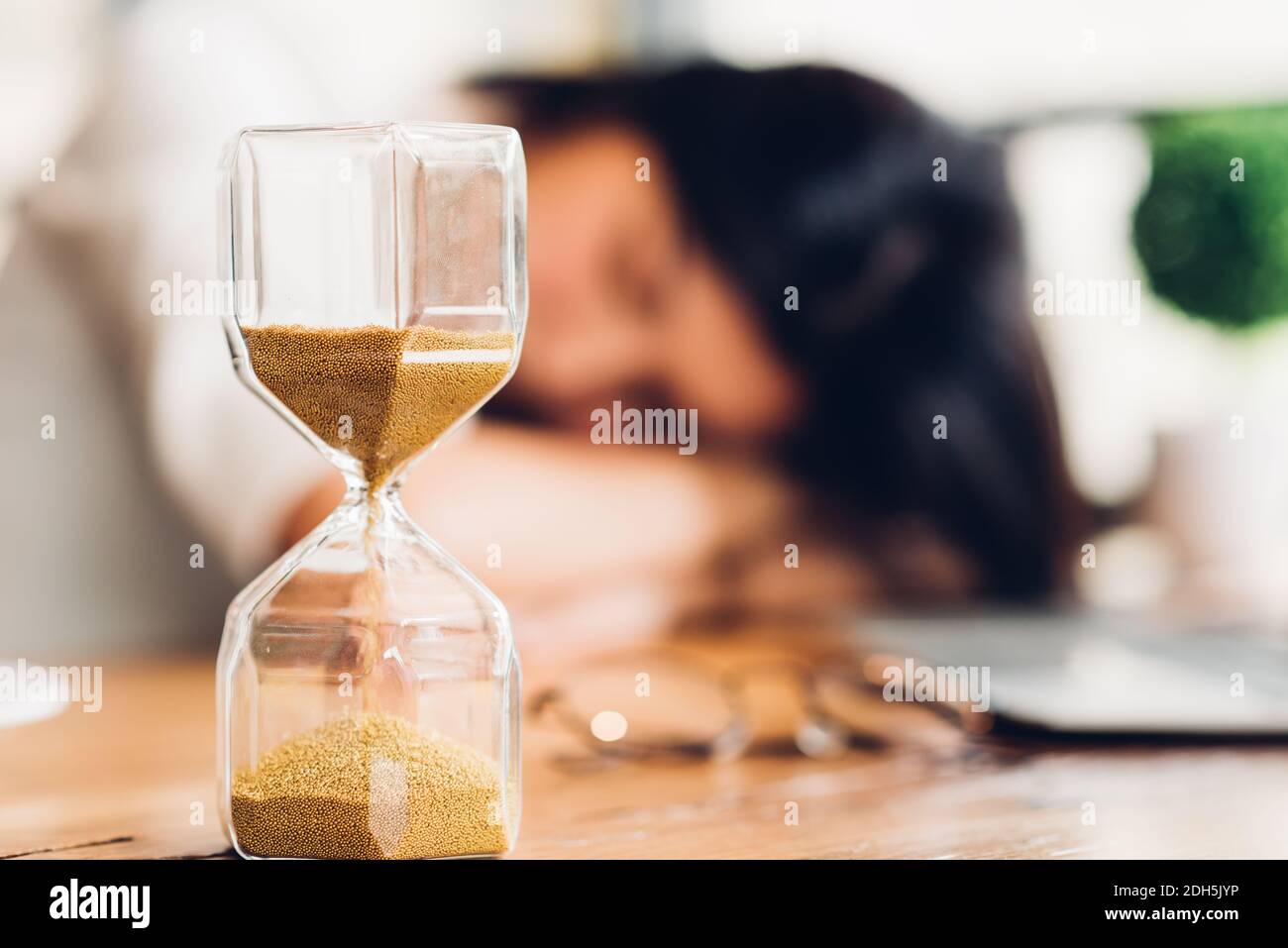 Lifestyle freelance woman he has resting sleeping after hard work long ...