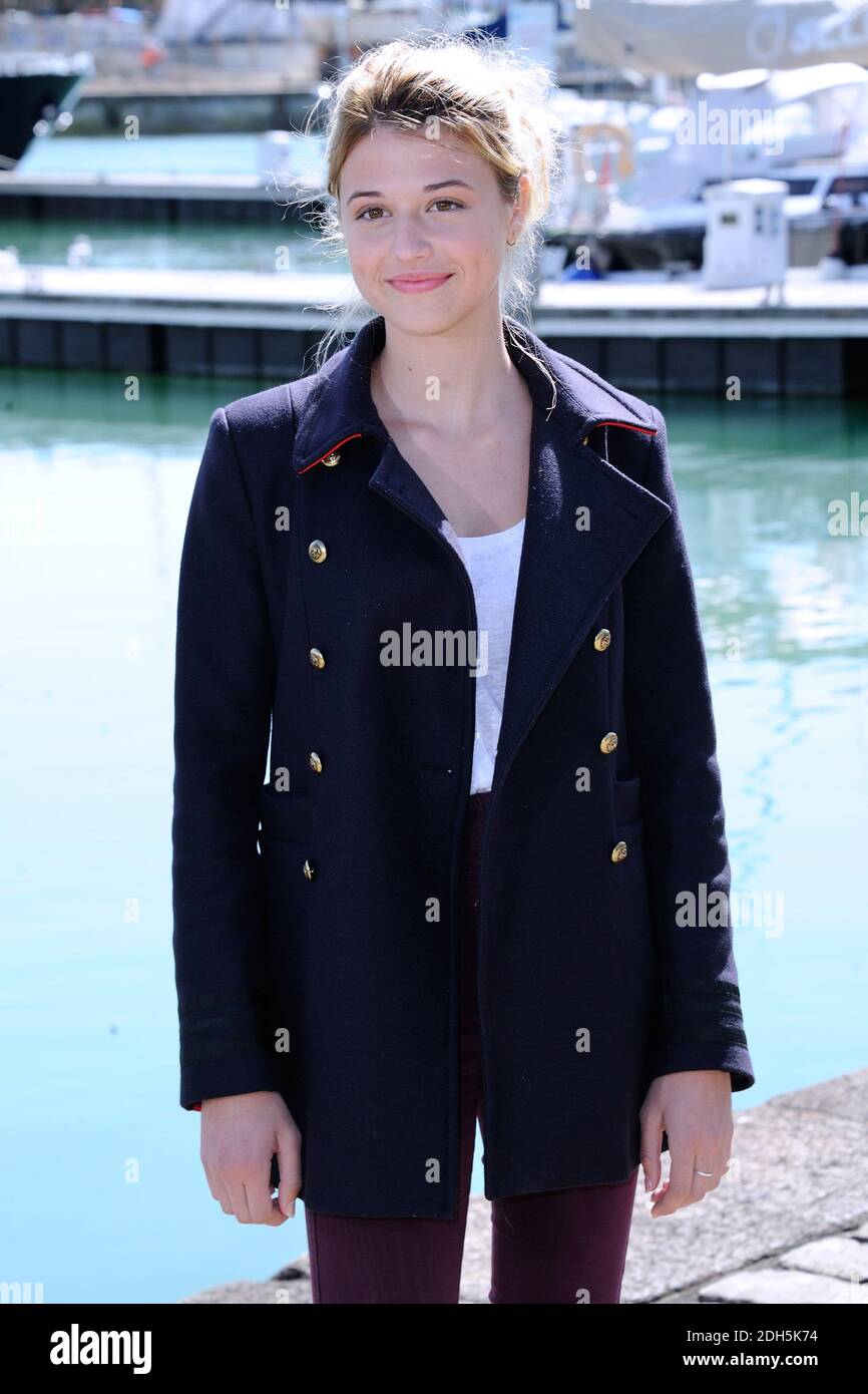 Lou Gable assiste a un photocall pour le film La Consolation lors du ...
