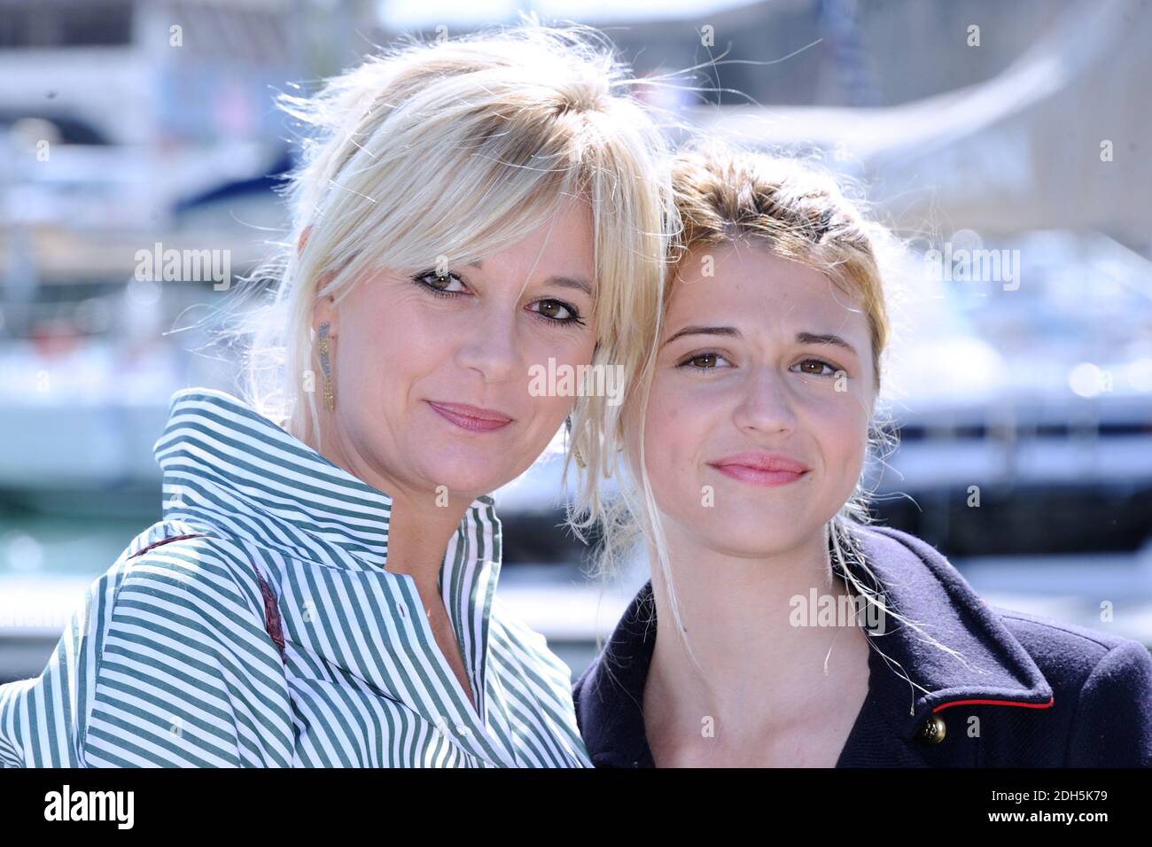 Flavie Flament et Lou Gable assistent a un photocall pour le film La ...