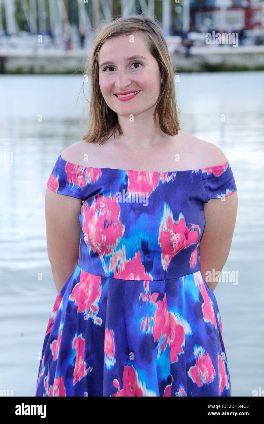 Barbara Bolotner assiste a un photocall pour le film A Musee Vous, A ...