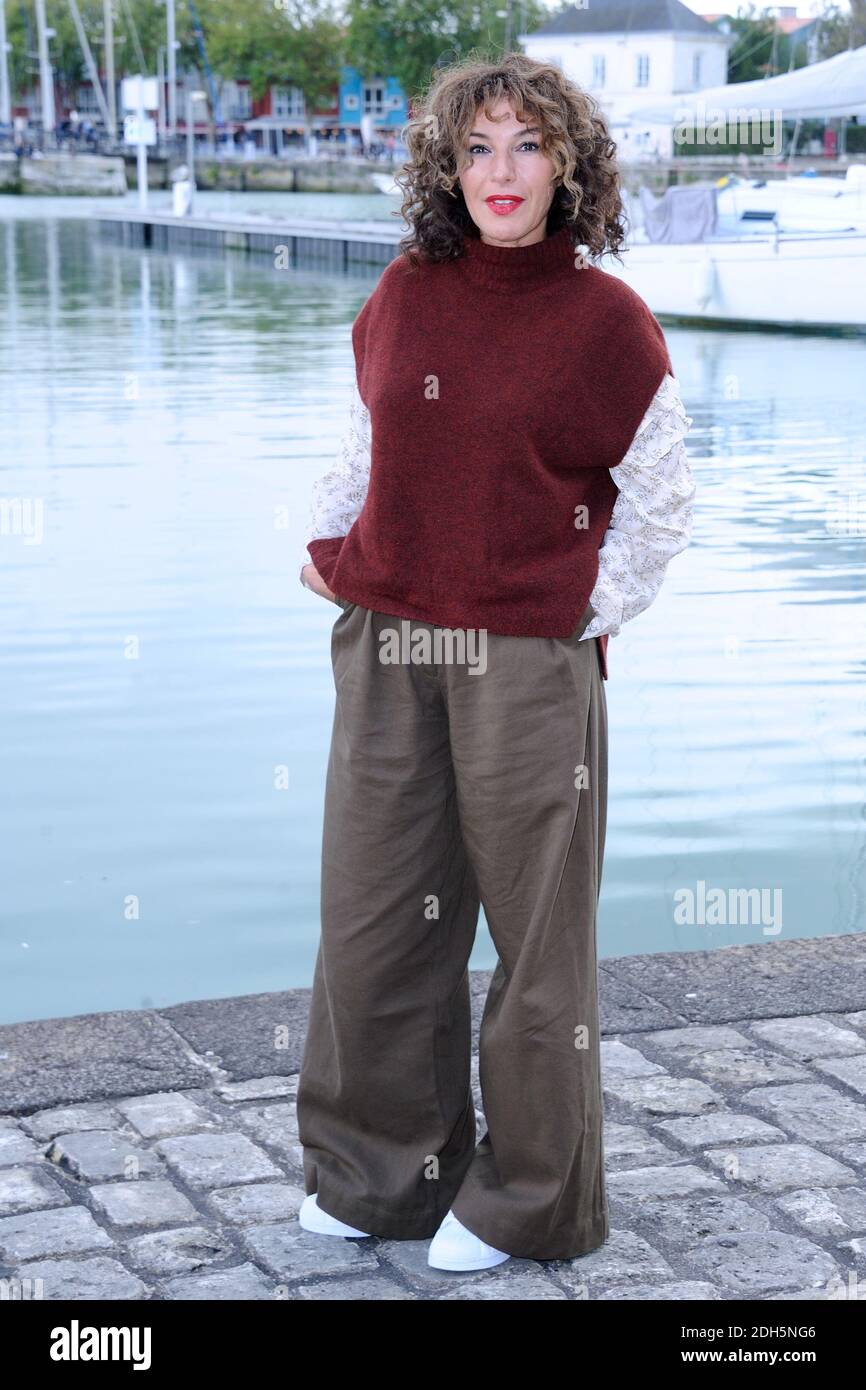 Anne Depetrini assiste a un photocall pour le film Des Jours Meilleurs ...