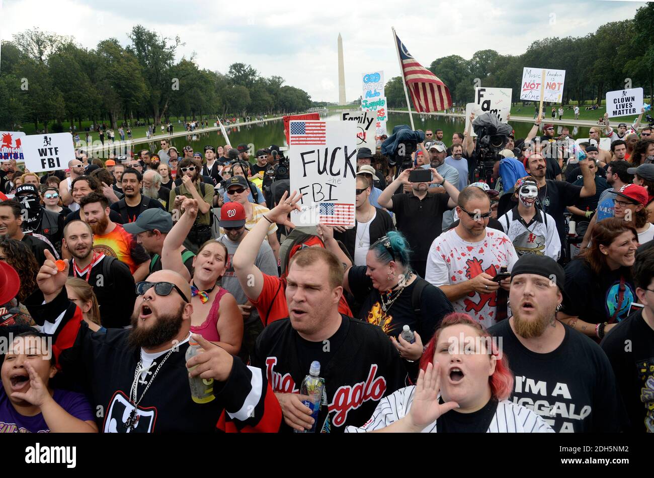The Juggalos , fans of the rap-rock group the Insane Clown Posse ...