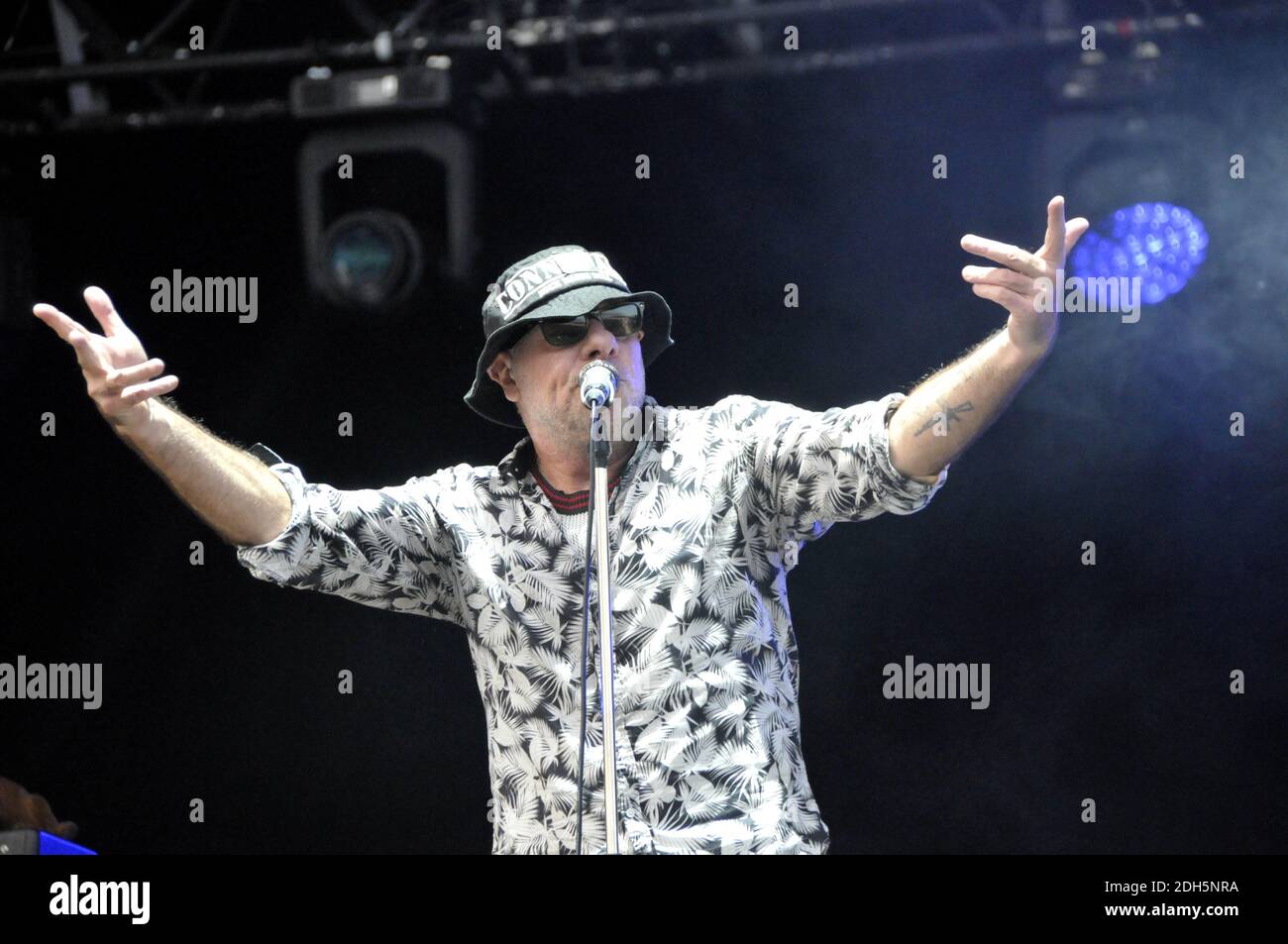 Trust french rock band hi-res stock photography and images - Alamy
