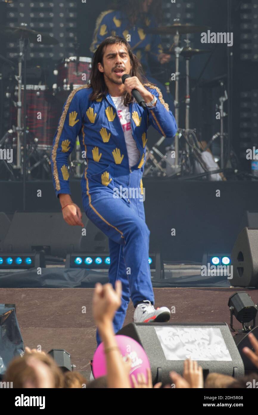 David Boring singer Naive New Beaters at concert Meeting Printemps ...