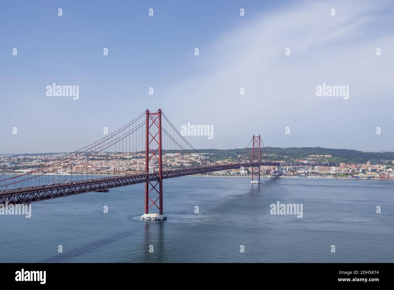 Mit bridge hi-res stock photography and images - Alamy