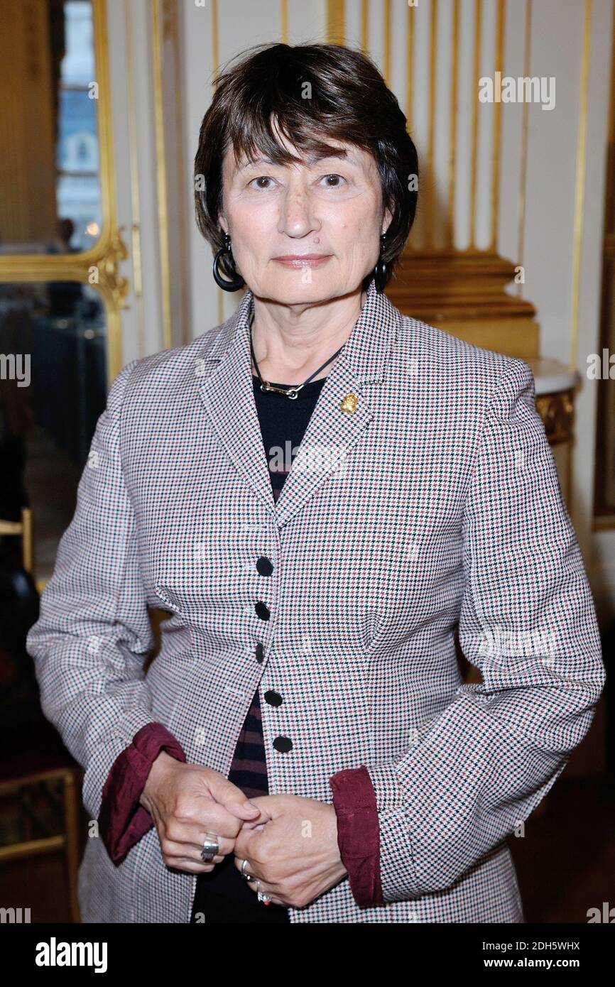 Catherine Millet assiste a une reception en l'honneur de l'invitation ...