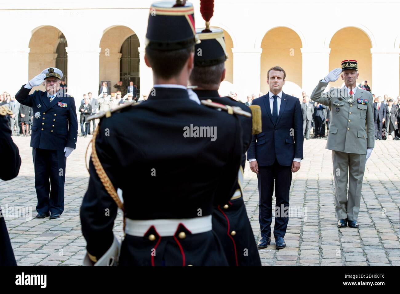 Invalides paris wwii hi-res stock photography and images - Alamy