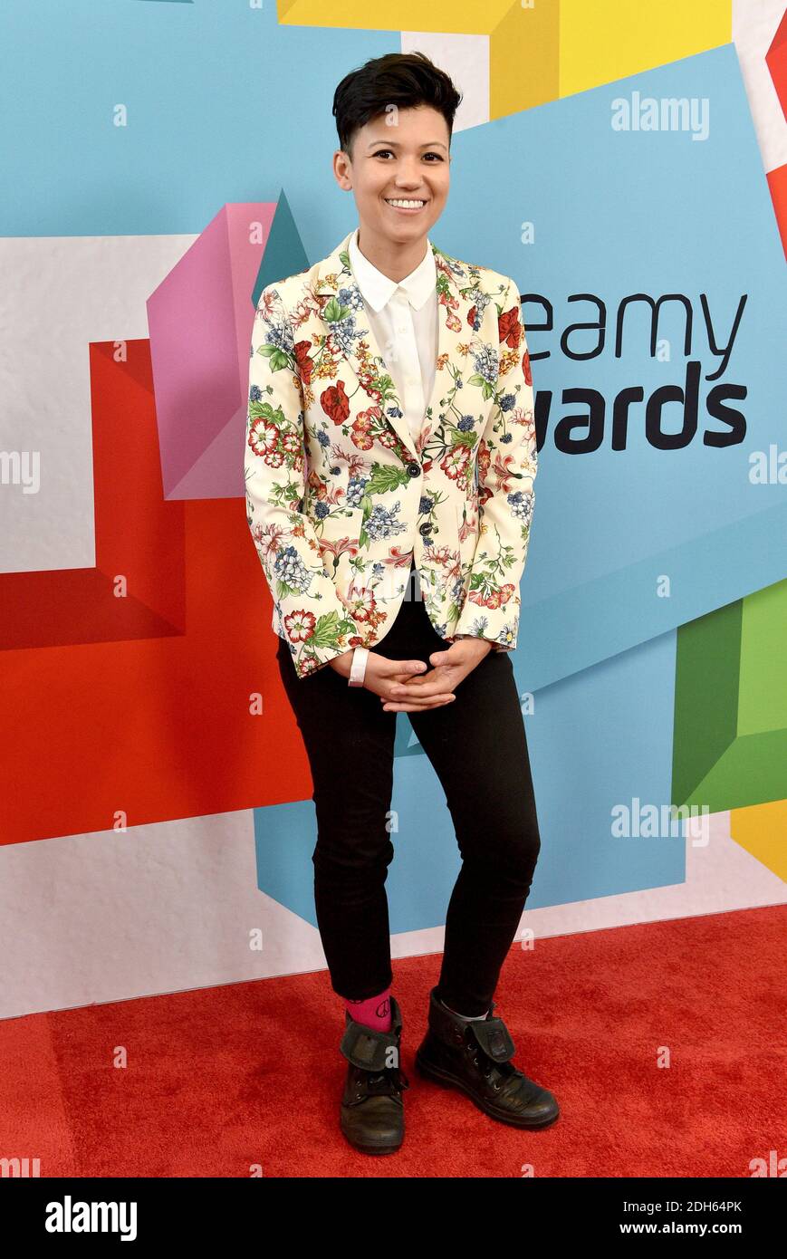 Jennifer Ruggirello attends the 2017 Streamy Awards at The Beverly ...