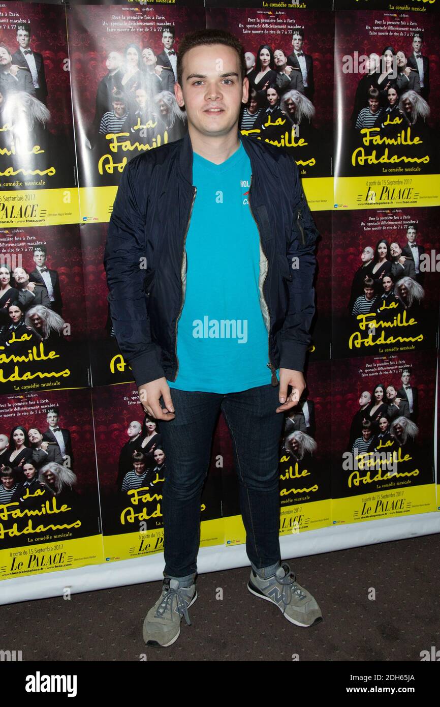 Magician Maxime Tabart at 'La Famille Adams' comedie musicale premiere ...