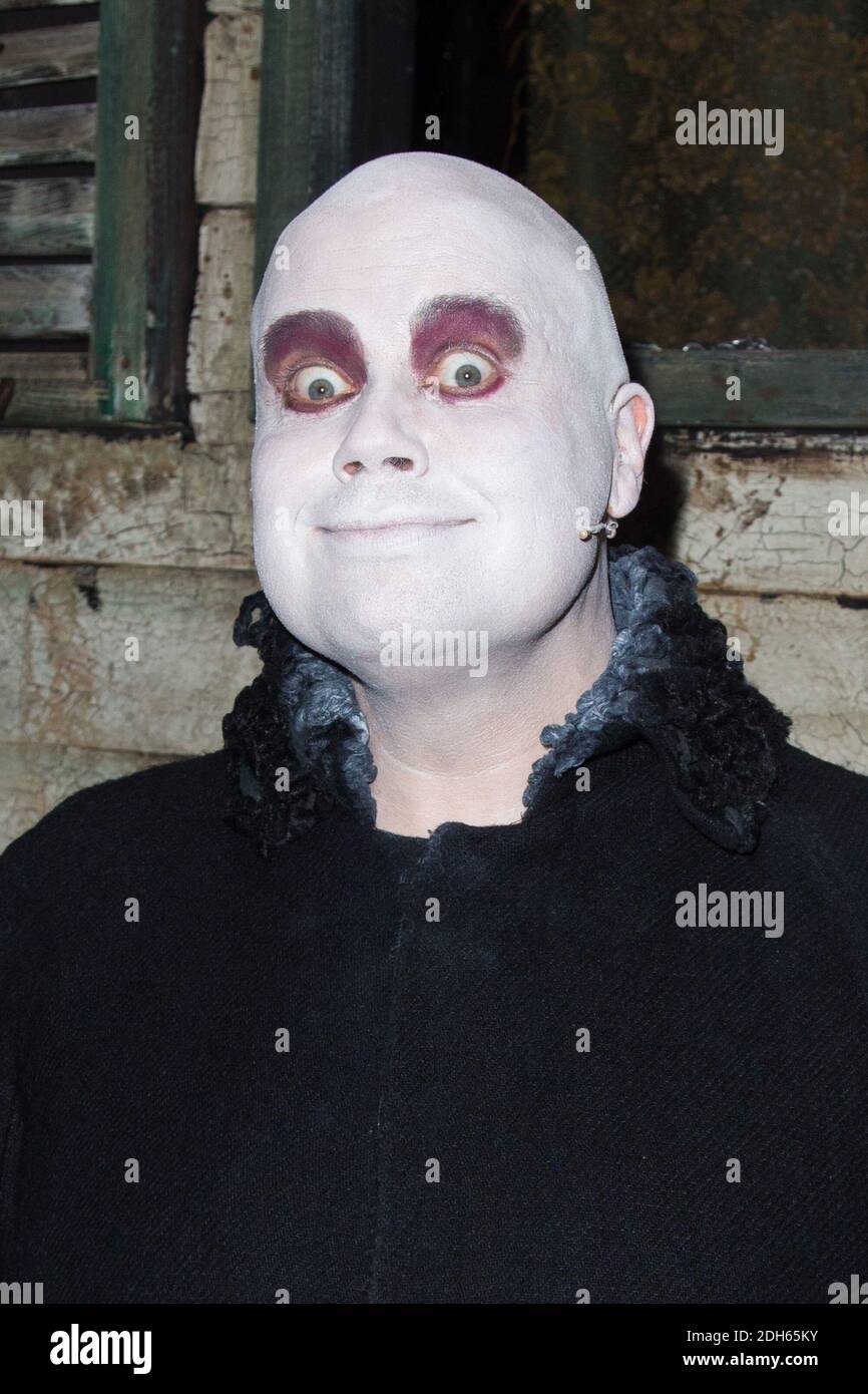 Oncle Fetide at 'La Famille Adams' comedie musicale premiere at Le ...