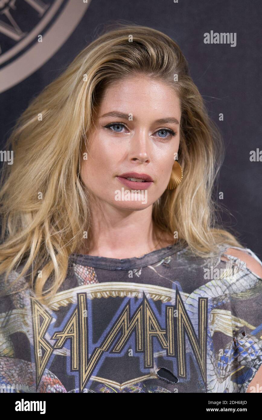 Doutzen Kroes attends the L'Oreal Paris X Balmain event as part of the Paris Fashion Week ...