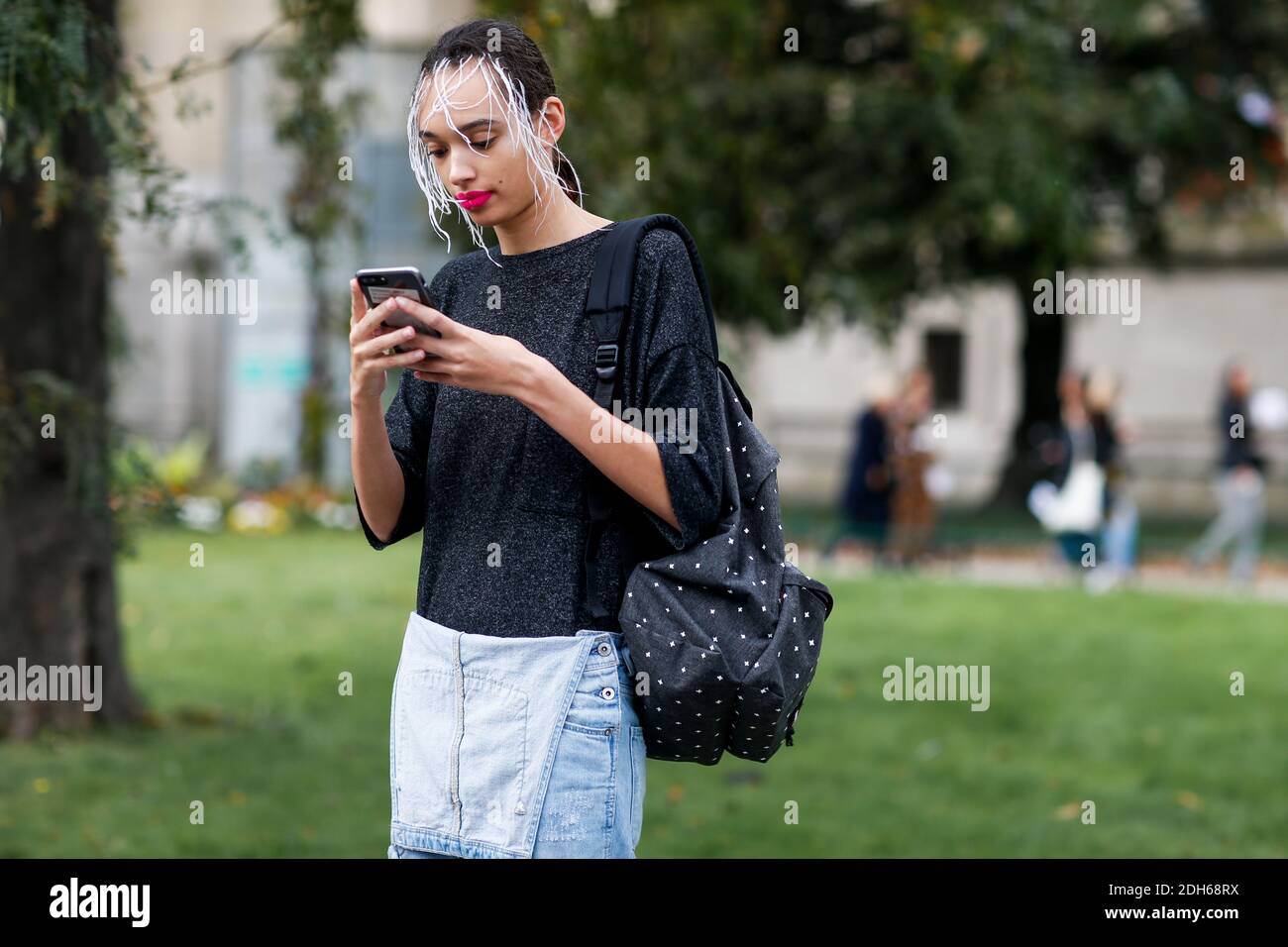 Street style, Nandy Nicodeme model after Maison Margiela Spring-Summer ...