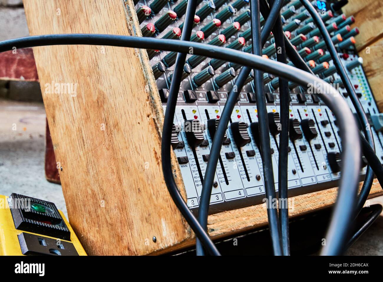 Music Mixer at concert with connected wires Stock Photo - Alamy
