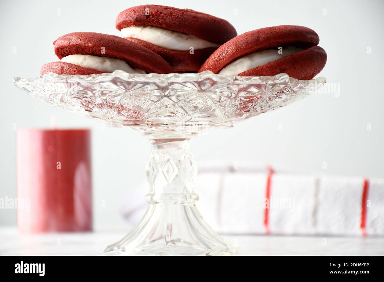 Moonpie cookie hi-res stock photography and images - Alamy