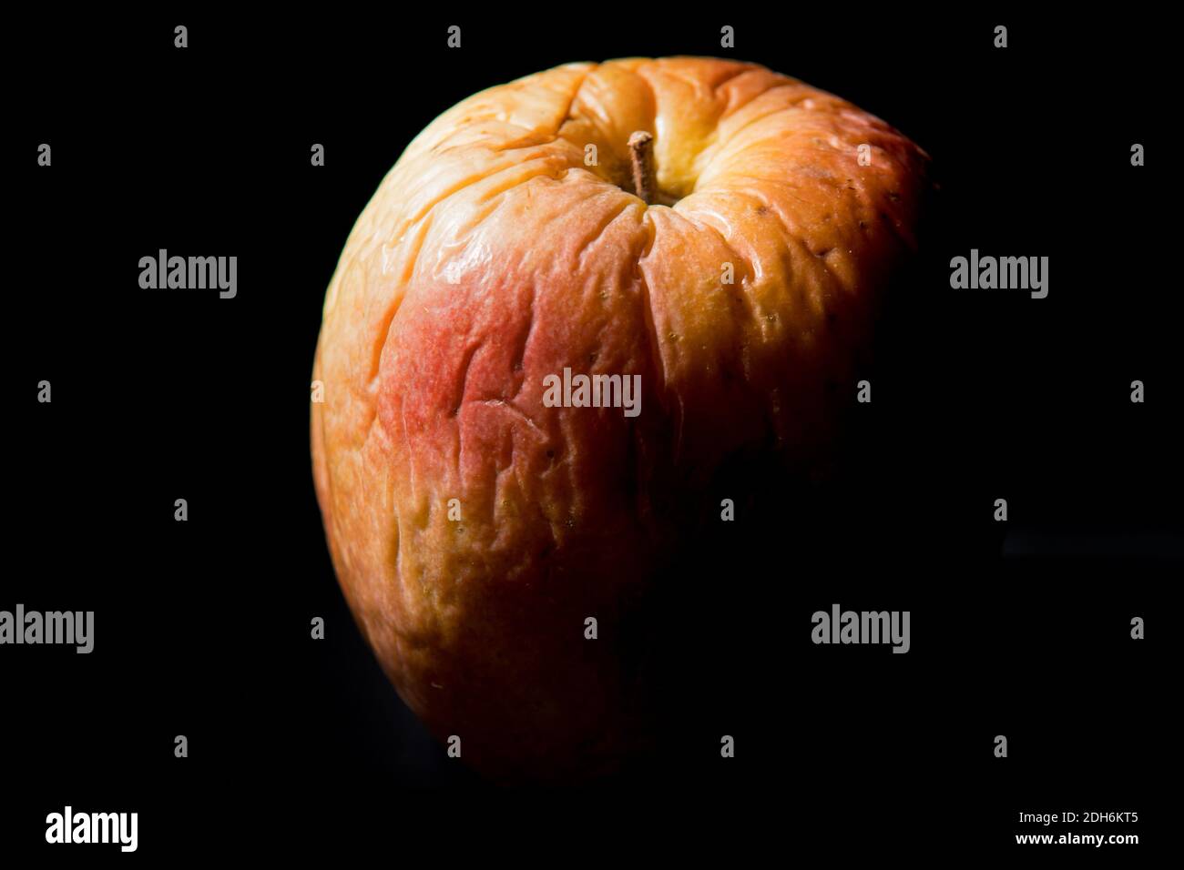Shriveled Apple High Resolution Stock Photography and Images - Alamy