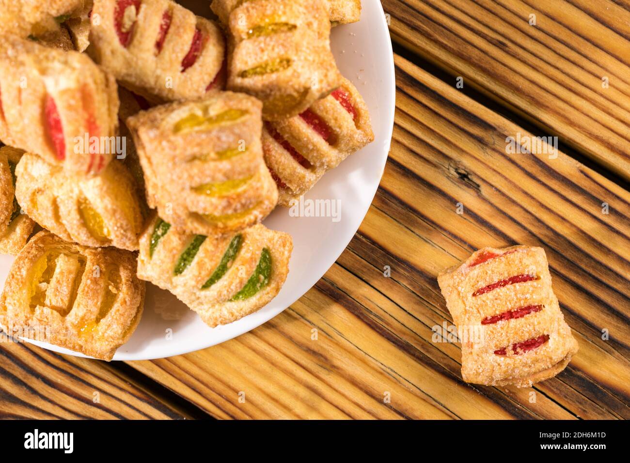 Puff pastry cookies with jam Stock Photo - Alamy