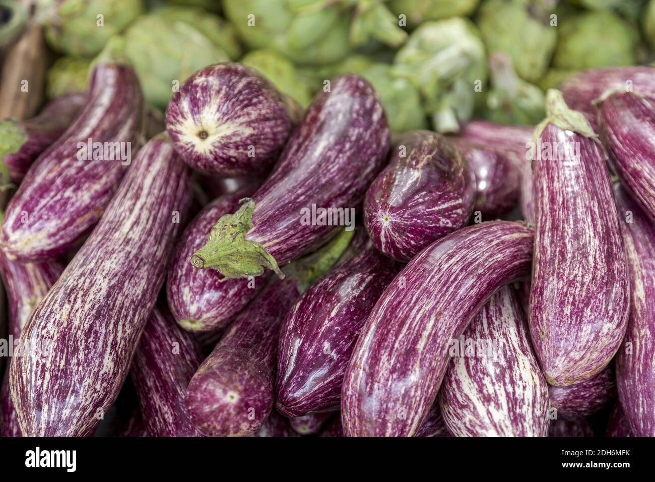 Auberginen auberginen hi-res stock photography and images - Alamy