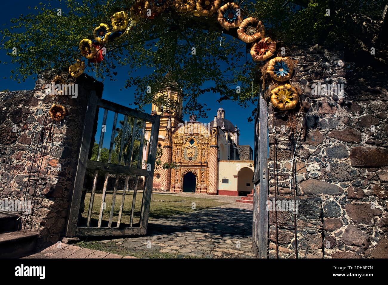 Mision san miguel conca hi-res stock photography and images - Alamy