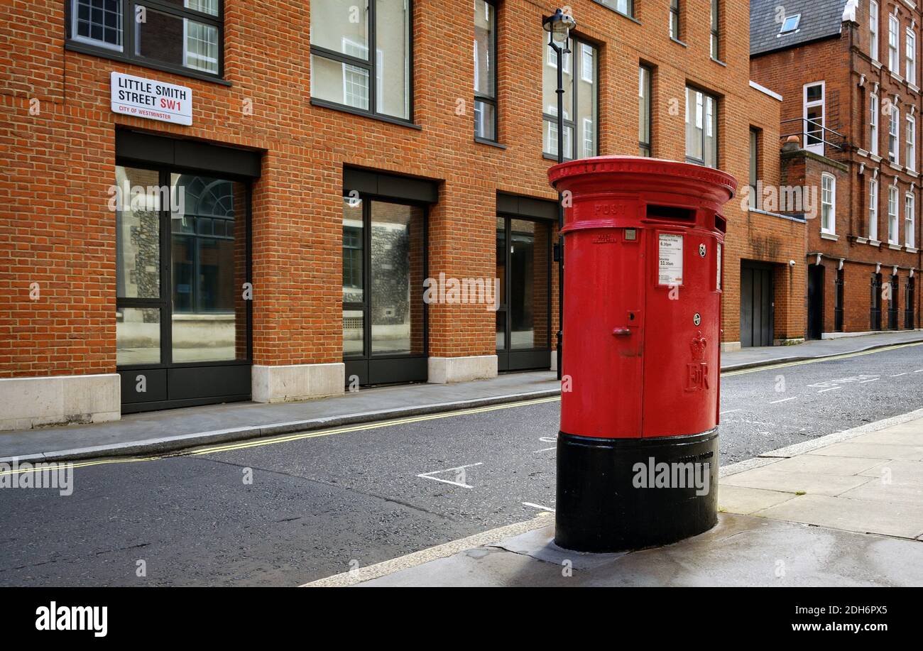 Box street hi-res stock photography and images - Alamy