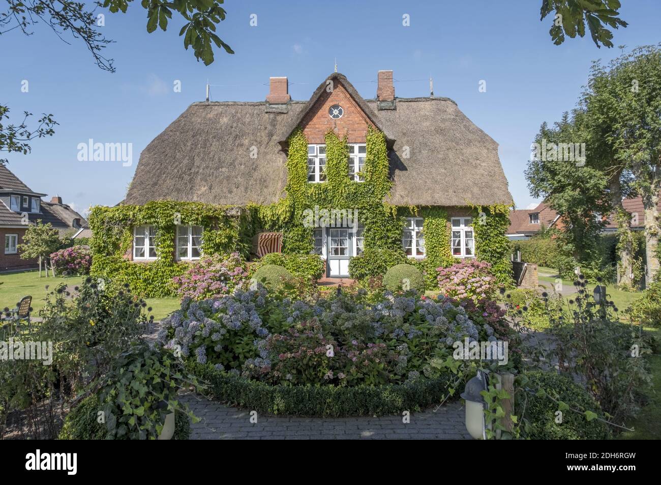 Frisian house, Midlum on FÃ¶hr Stock Photo - Alamy