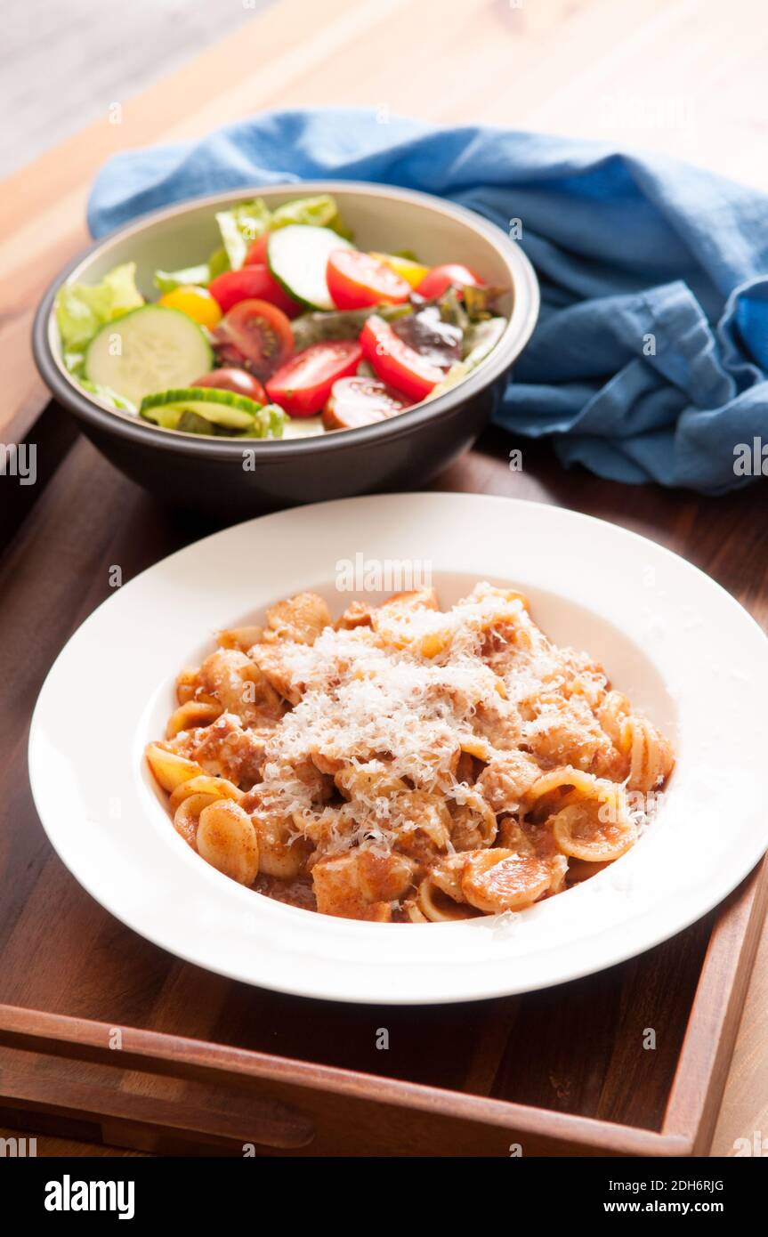 Little ears pasta hi-res stock photography and images - Alamy