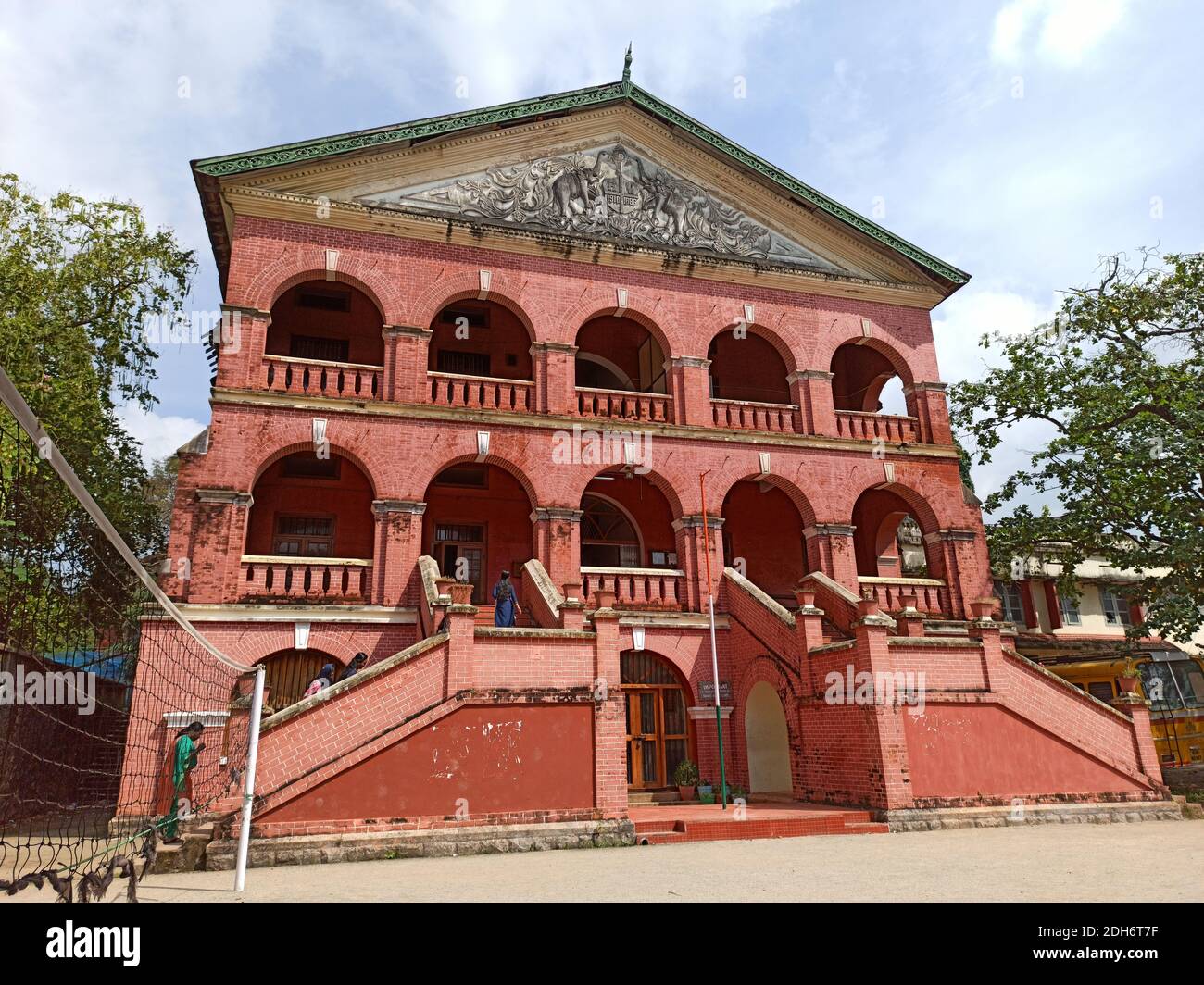 Kerala government school building hi-res stock photography and images ...