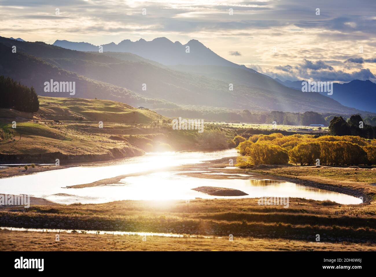 New zealand countryside scene hi-res stock photography and images - Alamy