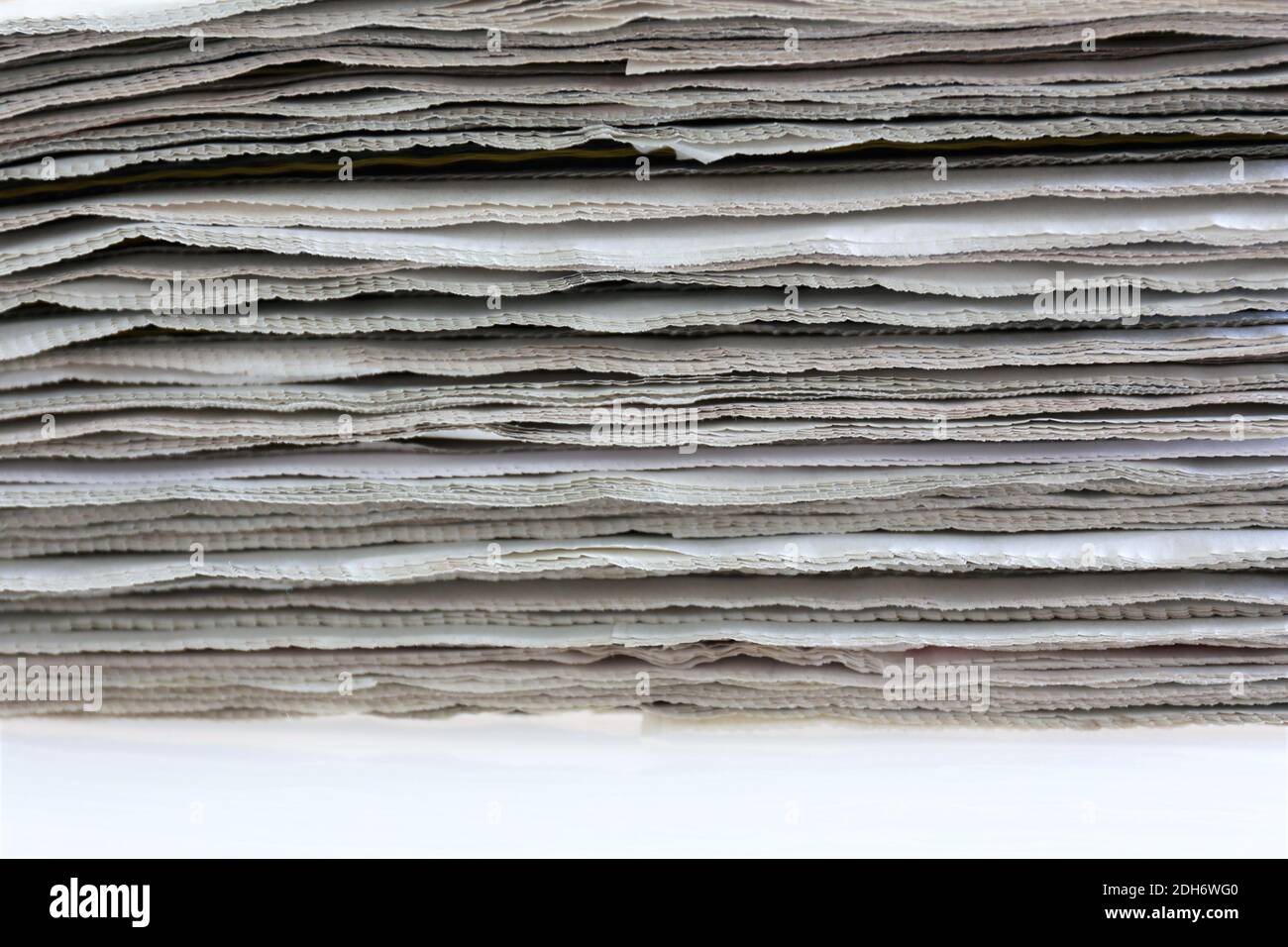 stack of newspapers Stock Photo - Alamy