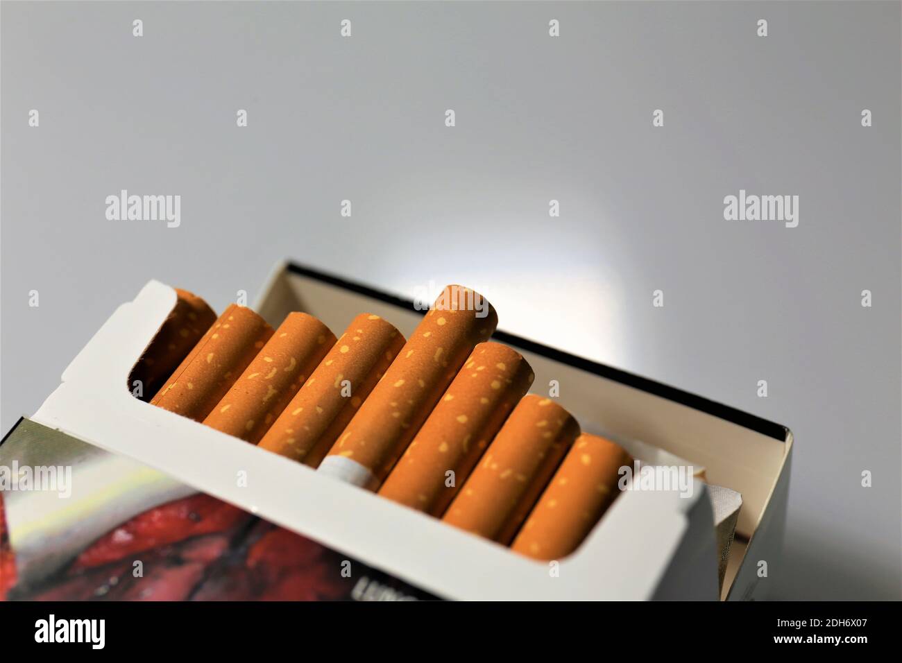 cigarettes in box Stock Photo - Alamy