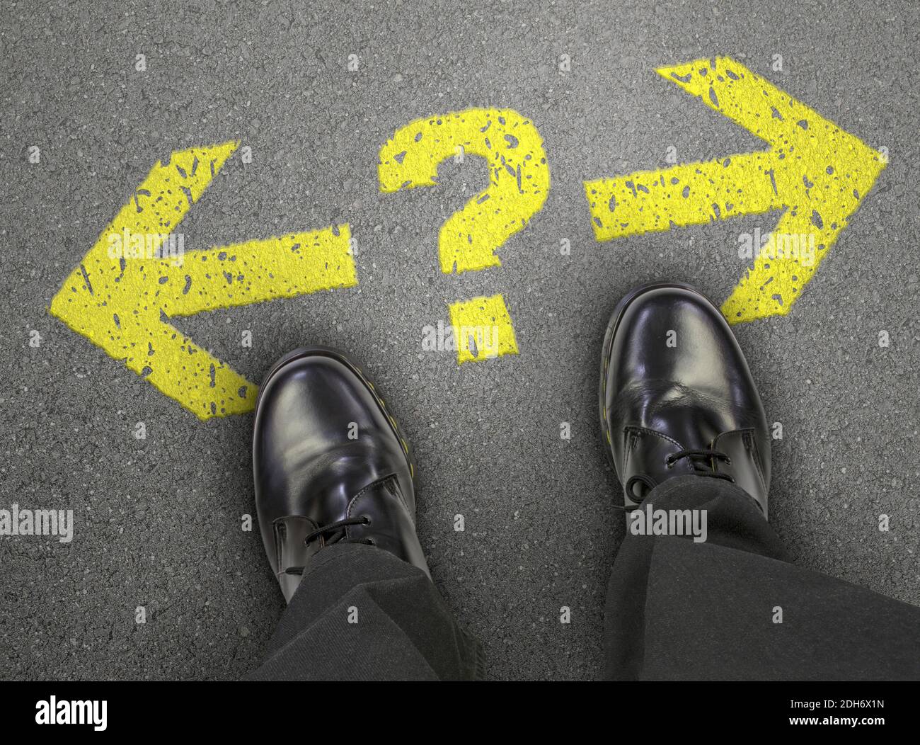 Driveway arrows hi-res stock photography and images - Alamy