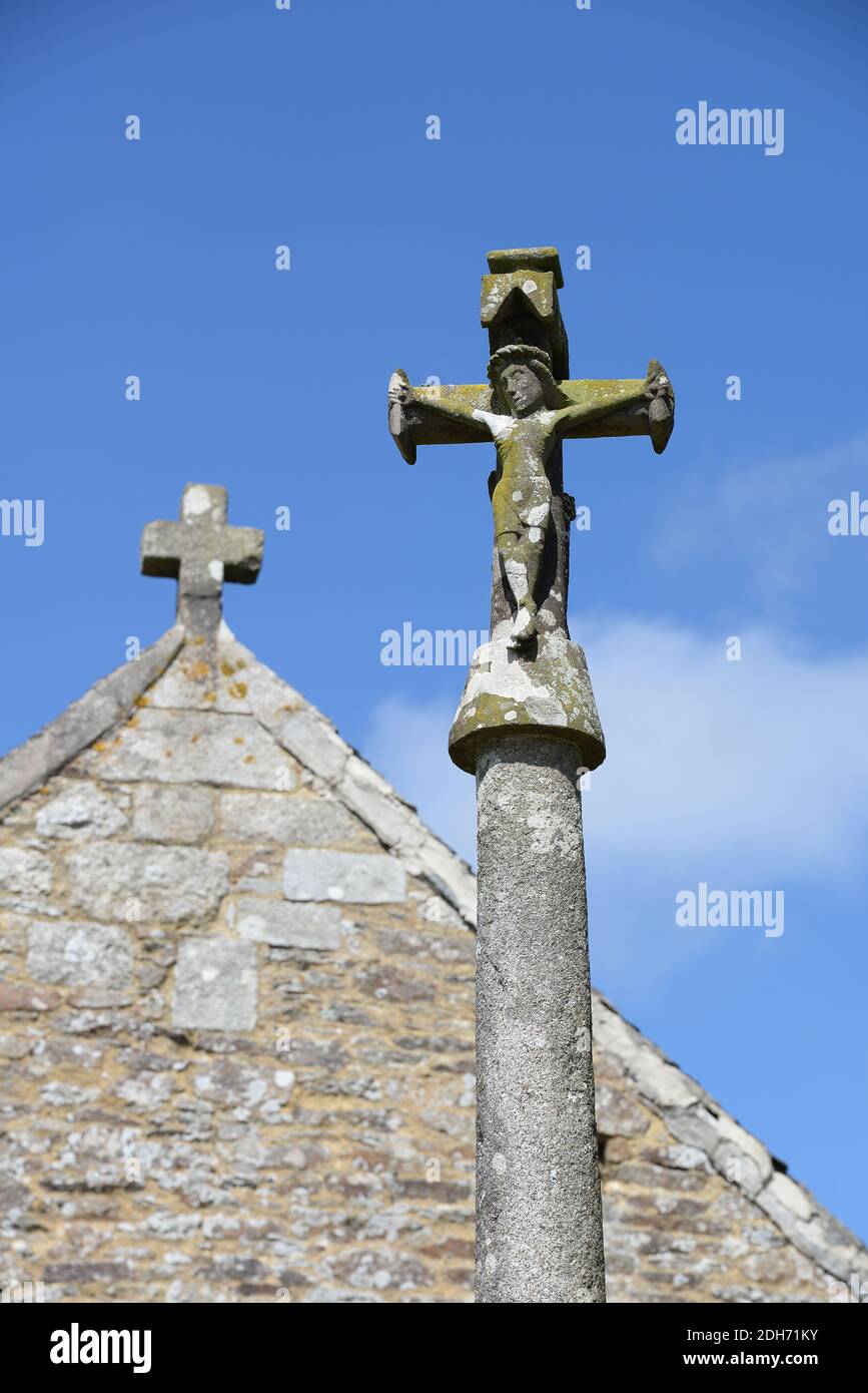 Cross at a chapel in Brittany Stock Photo - Alamy