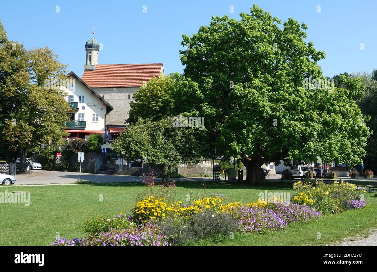 Utting hi-res stock photography and images - Alamy