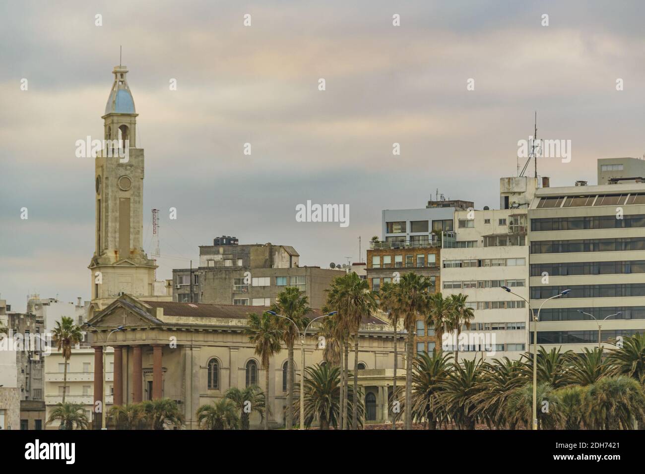 Malecon center hi-res stock photography and images - Alamy