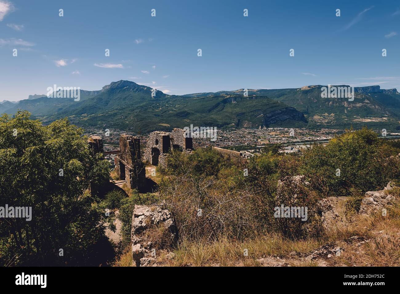 Mountain troops hi-res stock photography and images - Alamy