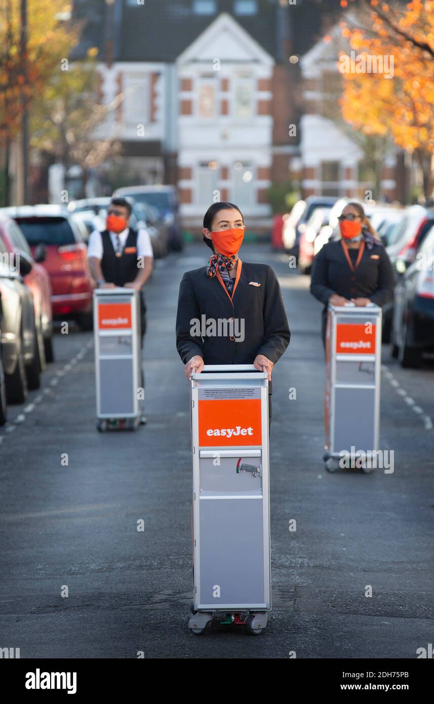 Cabin crew trolley hi-res stock photography and images - Alamy