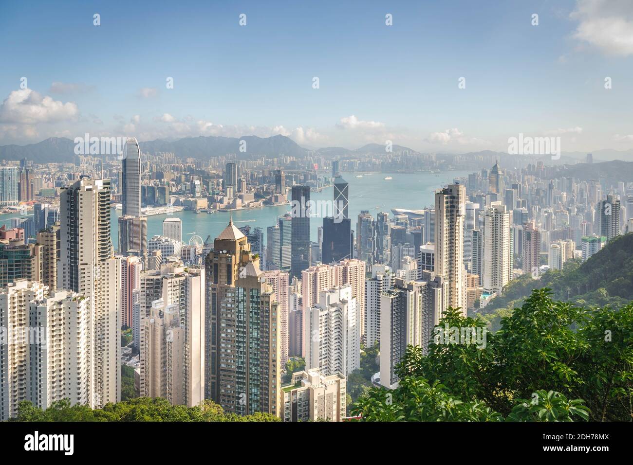 scenery of Hong Kong's Victoria Harbour and skyscraper buildings ...