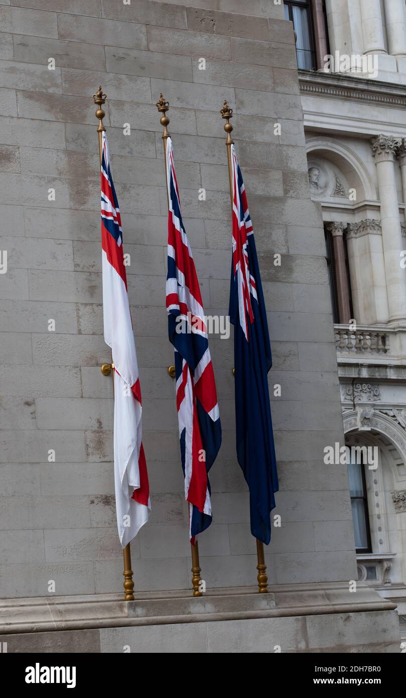 Cenotaph whitehall winter hi-res stock photography and images - Alamy