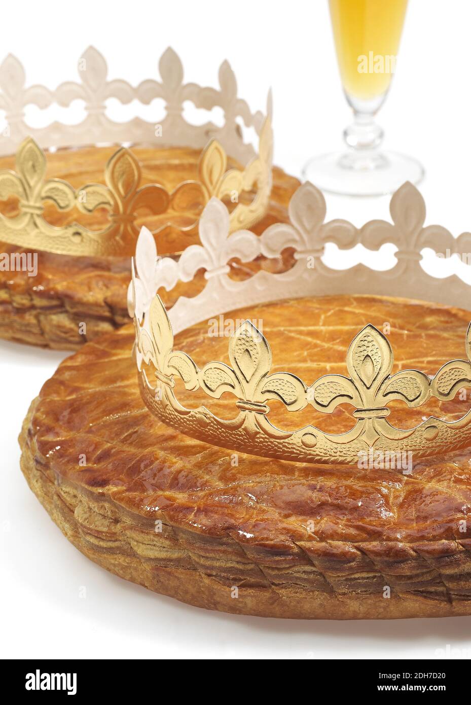 Galette des Rois and its Crown, French King Cake celebrating Epiphany ...
